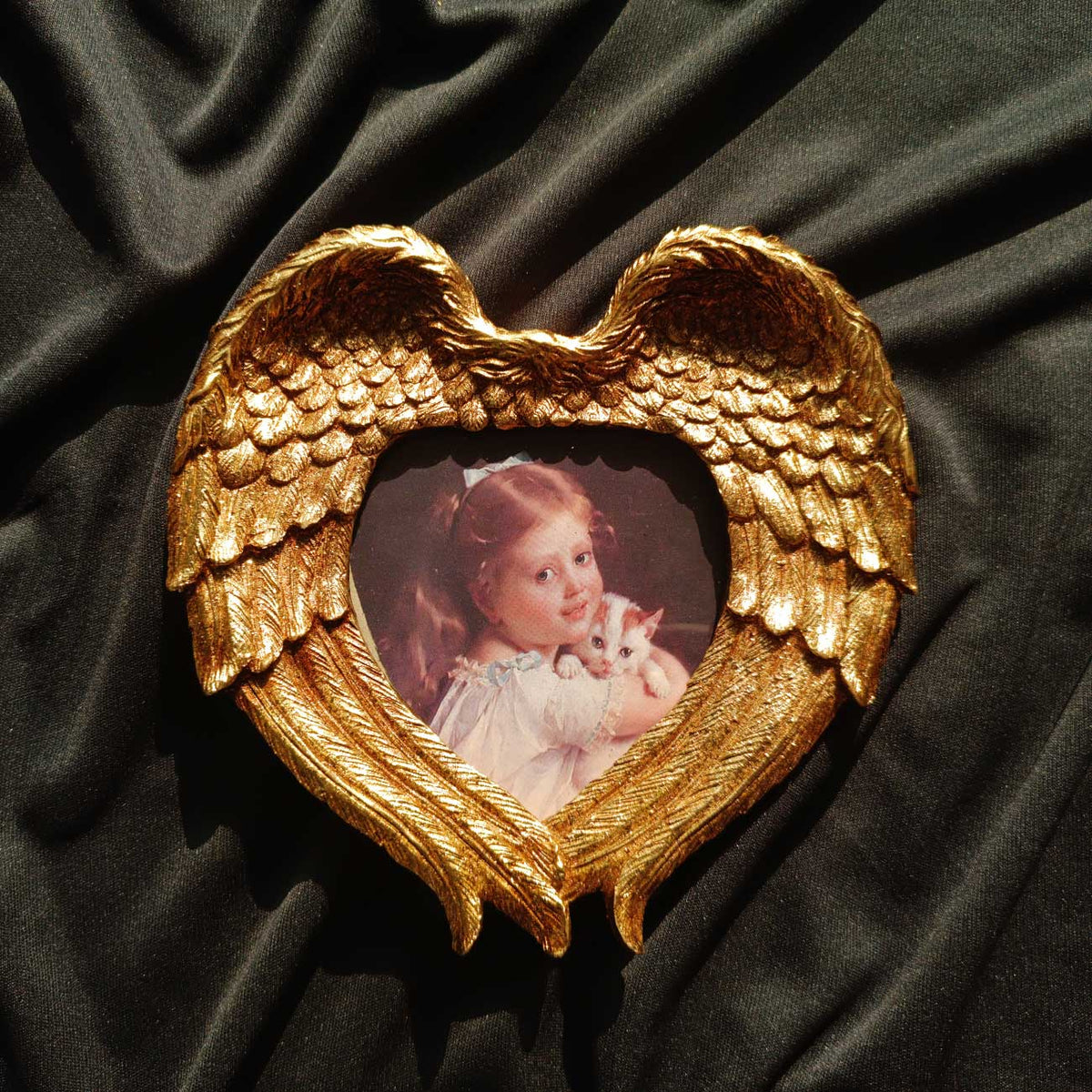 Wings Design Premium Luxury Table Photo Frame For Table Top Decoration ...